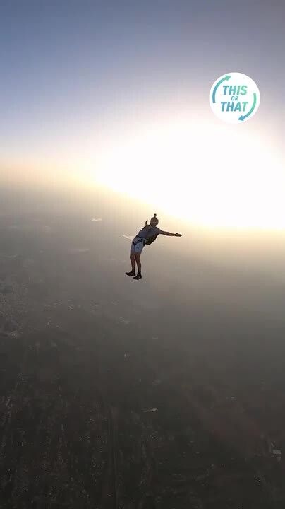 Skydiving vs wingsuits