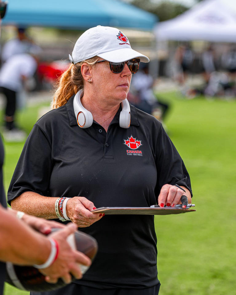 Former CFL standout Dequoy named to Canadian men's flag football roster