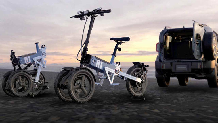 Toyota memperkenalkan kendaraan roda tiga listrik futuristis dengan ...