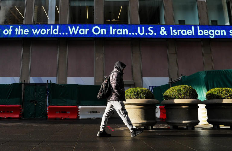 Trump and Fox News are trapped in a doom loop on Iran