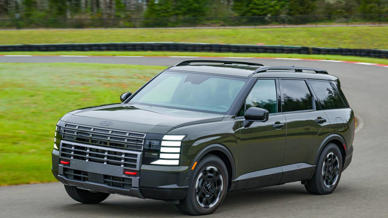 Toyota releases aggressive 2026 Grand Highlander lease deals for May