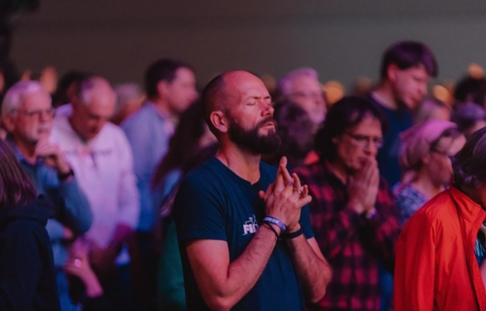 Open Doors event draws 9,000 to Germany for prayer, firsthand accounts ...