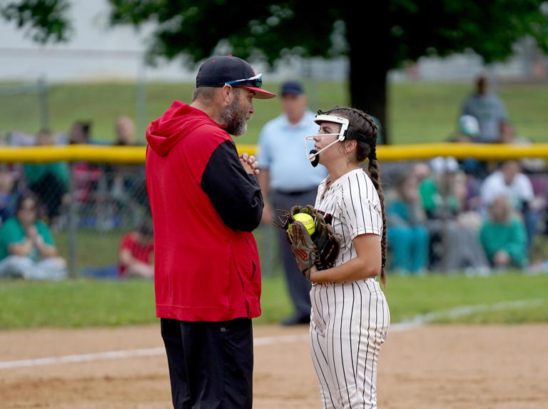 Photo story: High-scoring HHS offense slowed again in season-ending ...