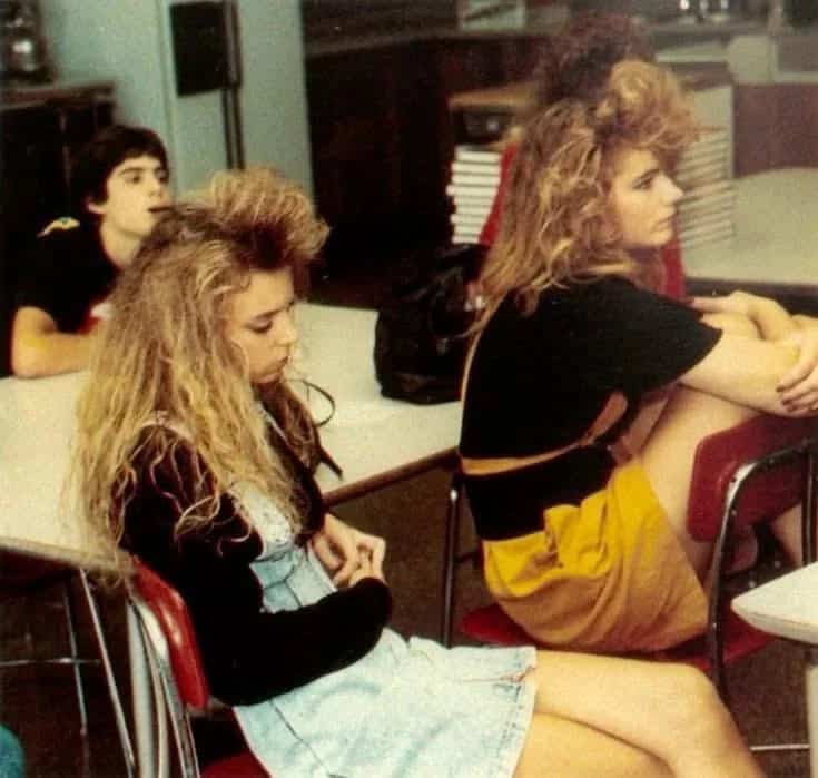 27 photos that capture high school life in the 1980s