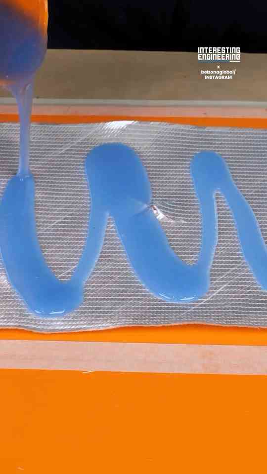 This foam stops industrial gas leaks fast