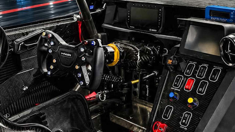 HWA EVO R: el coche de circuito, en edición muy limitada, con 560 CV