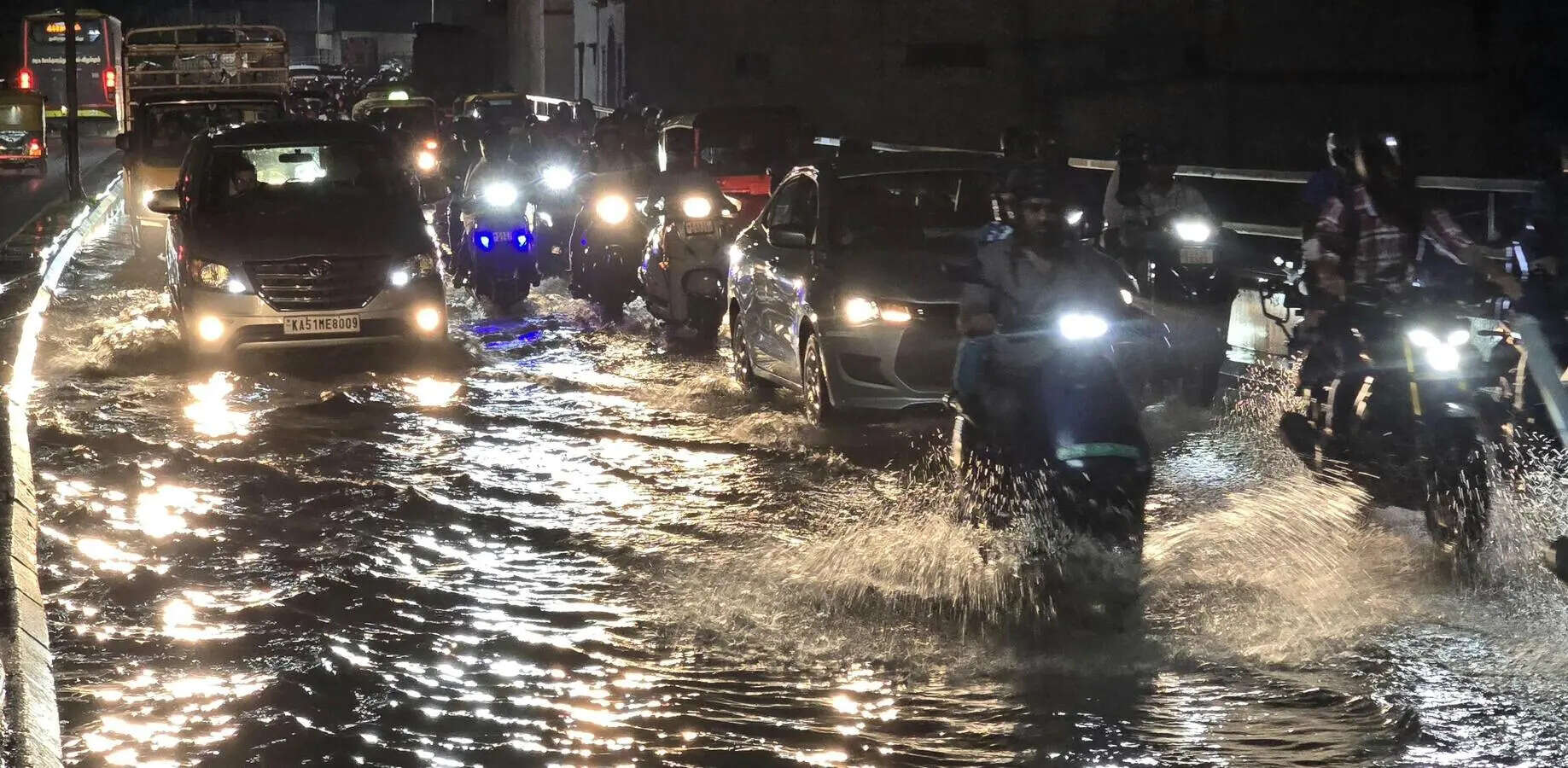 Roads flooded, metro hit, traffic paralysed as fierce rain batters ...