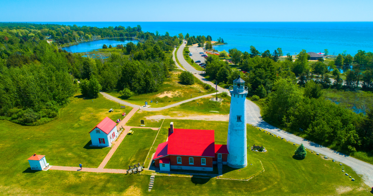 You can visit 10 charming Michigan towns on one tank of gas