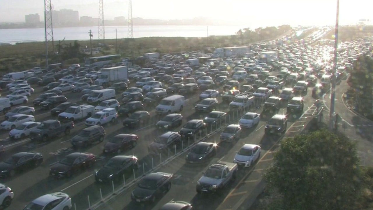 Deadly motorcycle crash at Bay Bridge toll plaza