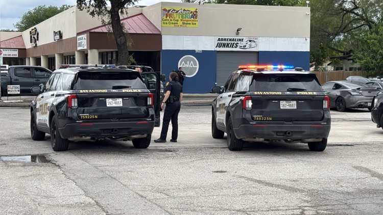 Bystander shot during road rage incident on northwest side, SAPD says
