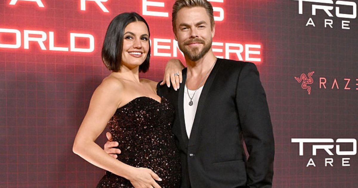 Derek Hough & Hayley Erbert's daughter is mesmerized watching mom dance