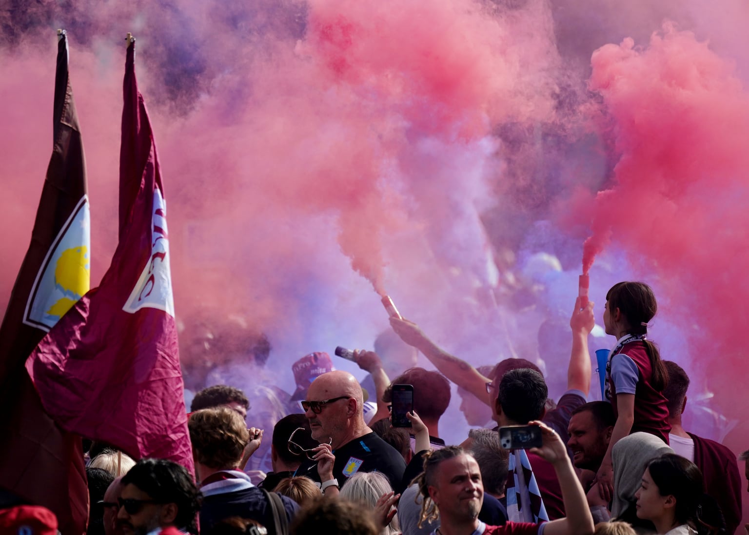 Fans line Birmingham streets to greet Aston Villa after Europa League ...