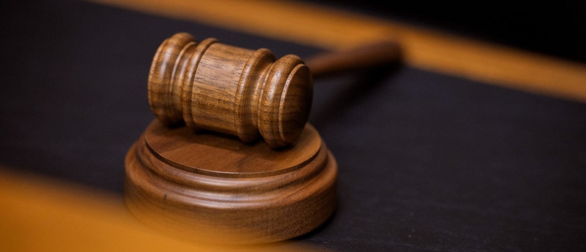 Judge lets ex-school official walk after 6-year-old allegedly shoots ...