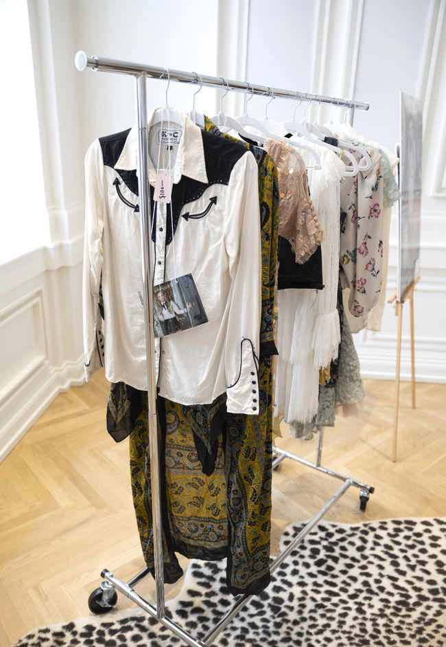 Carly Pearce offers up 'favorite' wardrobe pieces — how to shop her closet