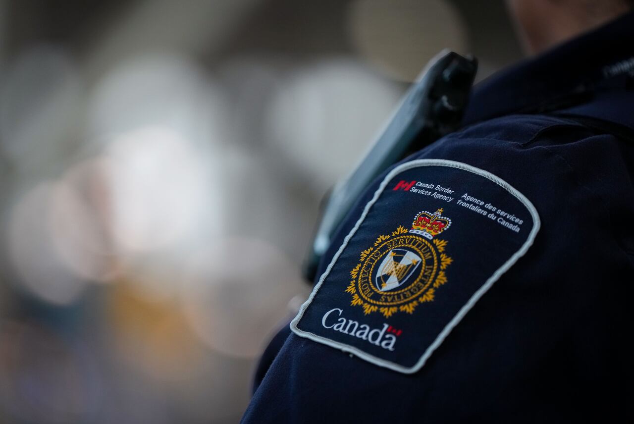 Major system outage delayed boarding on international flights to Canada ...