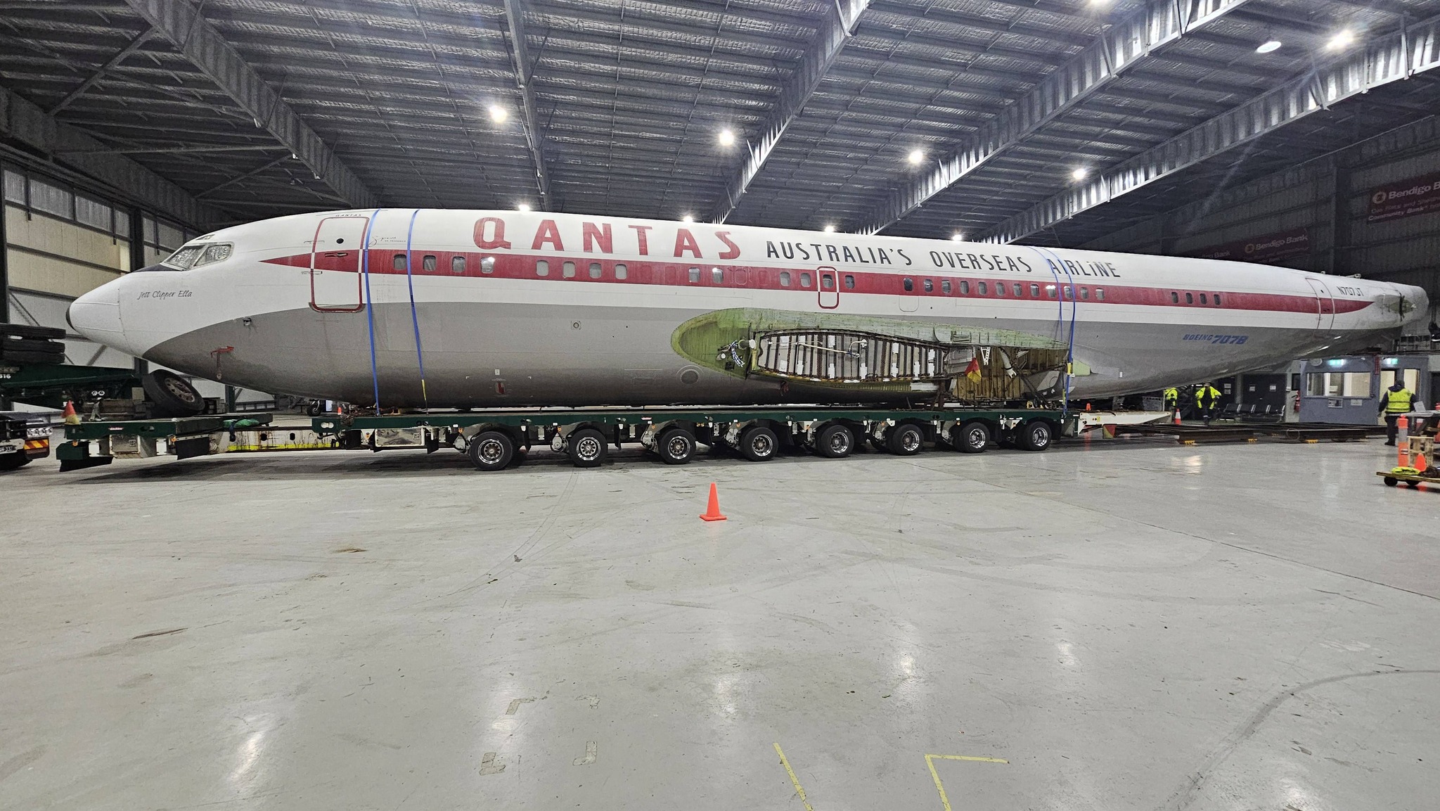 John Travolta's former Boeing 707 arrives at Australia's HARS Aviation ...