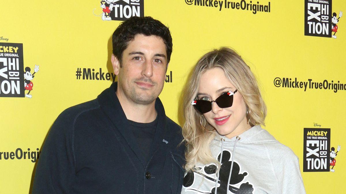 Jason Biggs and Jenny Mollen’s amicable split after 18 years of ...