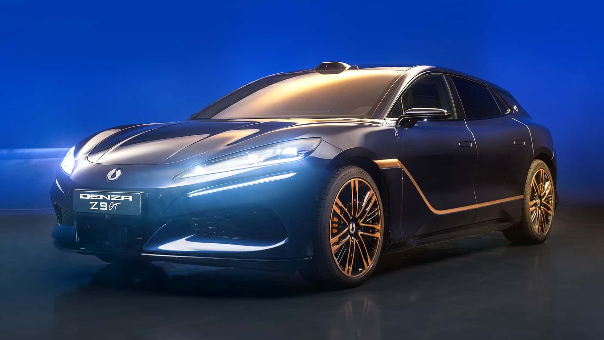 Questa shooting brake cinese da 1.150 CV ha dettagli in ametista