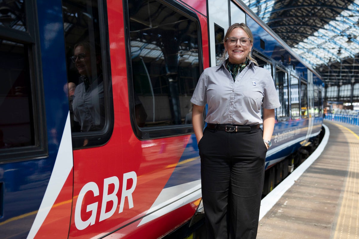 Great British Railways: Backlash after new-look trains are unveiled