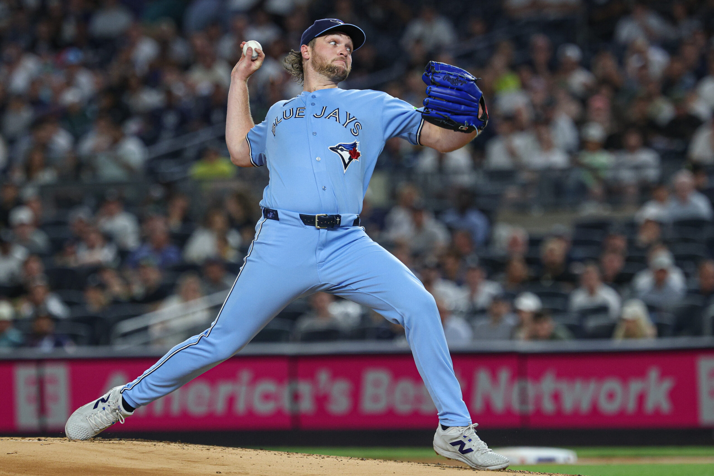 Blue Jays defeat Yankees as Trey Yesavage dazzles in the Bronx