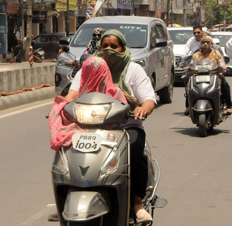 Expect respite from heat as Met predicts rain in some parts of Punjab ...
