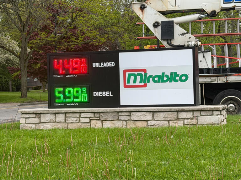 Mirabito purchases several Quicklee’s locations in Rochester area