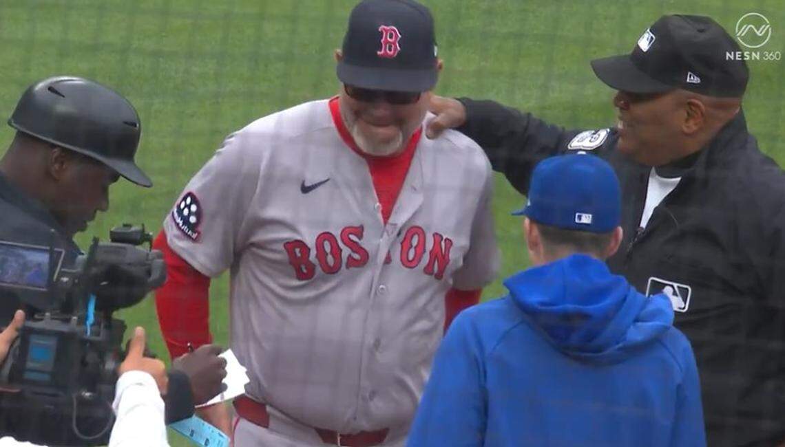 The Royals gave a Red Sox coach a really cool surprise before a game ...