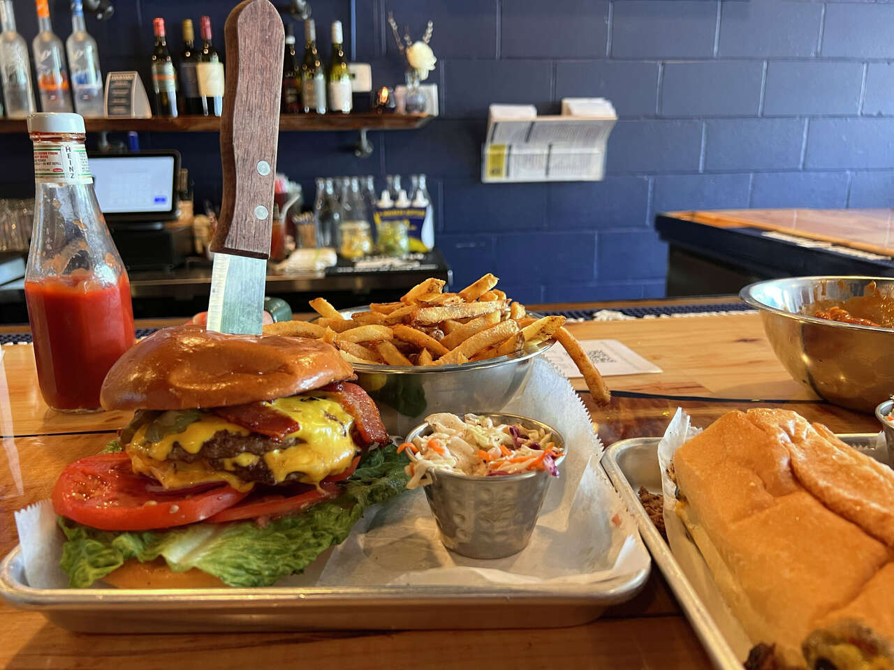 Affordable eats: JJStacks in Newtown has wings that are worth the drive