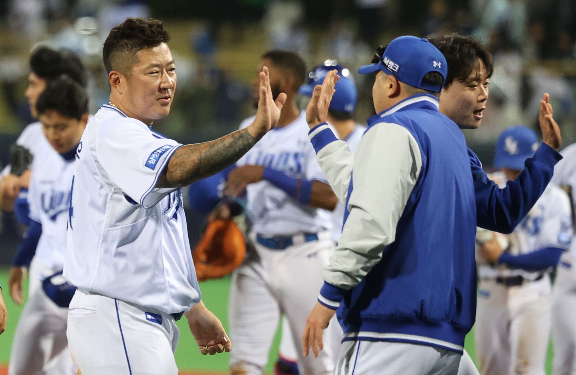 Samsung Lions take sole lead as KBO reaches 4 million attendees
