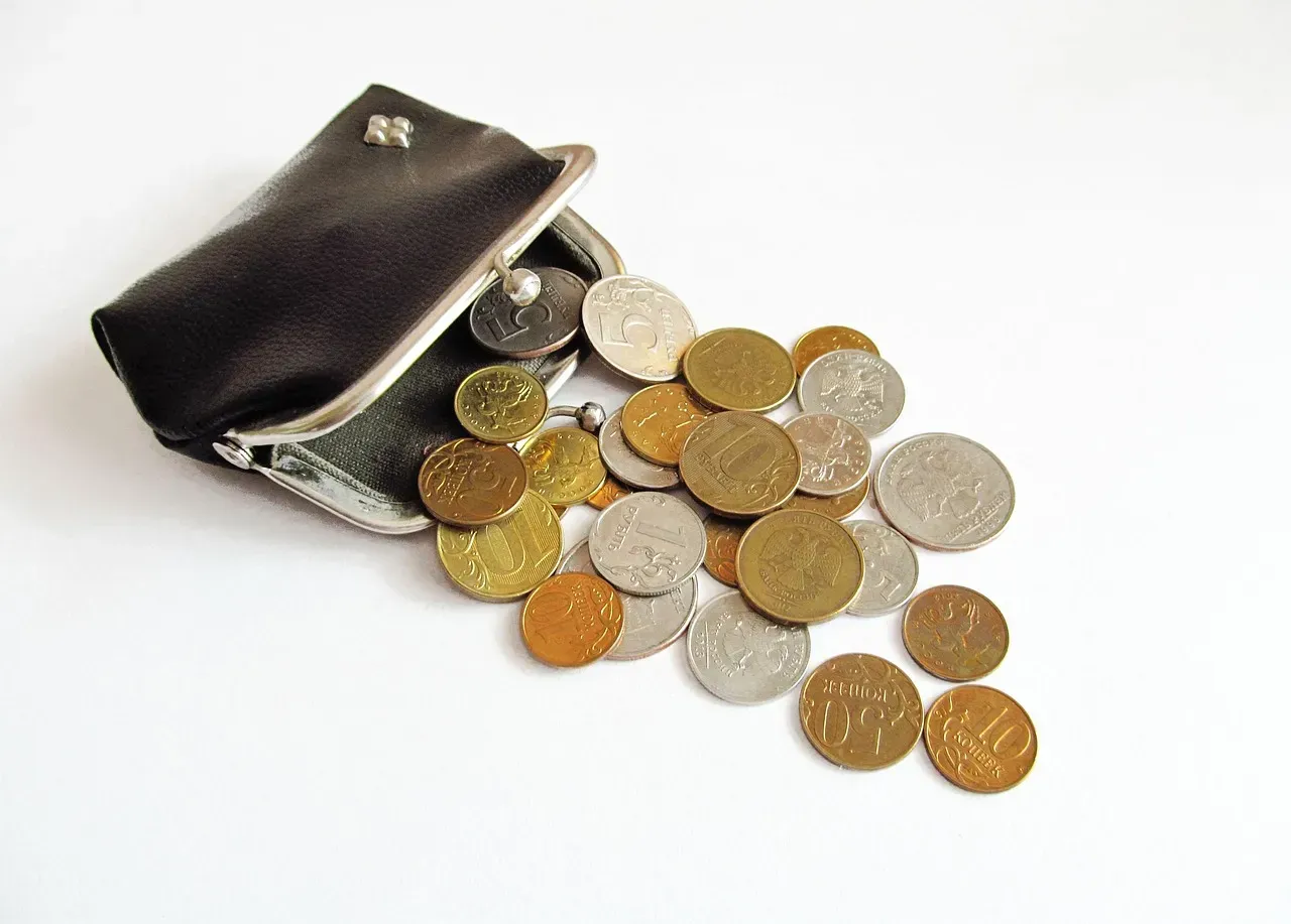 What to do with your spare pennies as minting nears its end