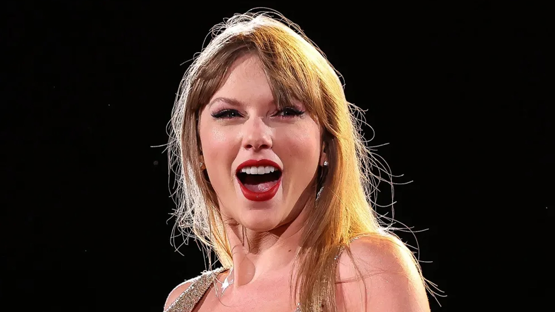 Watch: Taylor Swift stuns in elegant blue dress at luxury Greece wedding