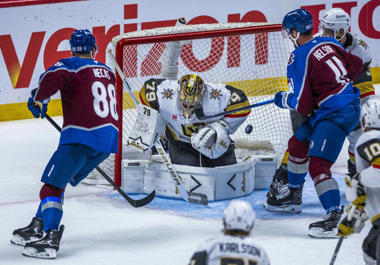 Carter Hart locked in as Golden Knights steal WCF opener on the road