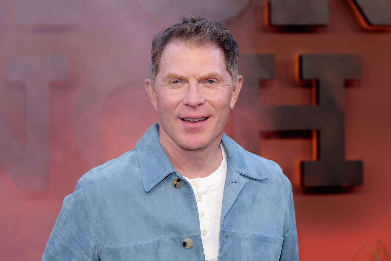 Bobby Flay to appear at ribbon CT cutting ceremony for revamped Mohegan ...