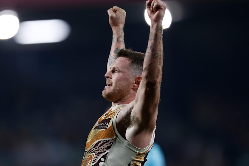 Mitchell backs Hawthorn’s medical team after concussion test for ‘the ...