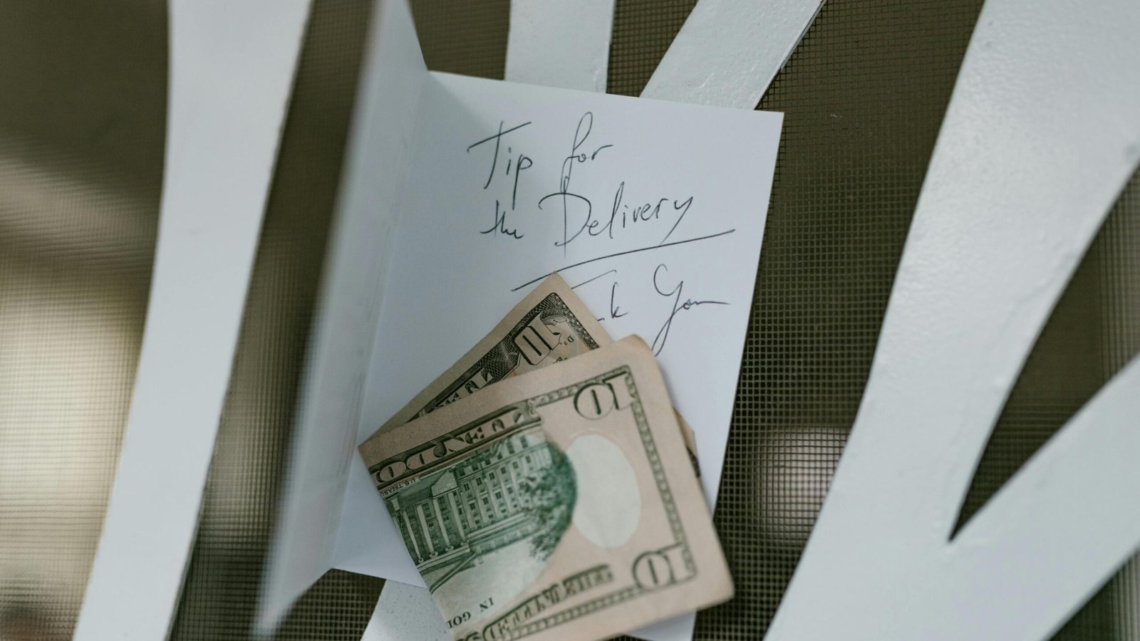 Things you never need to tip on