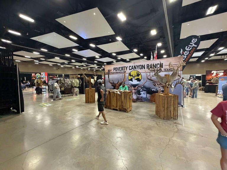 Hunting and Fishing Extravaganza draws vendors across world to Midland