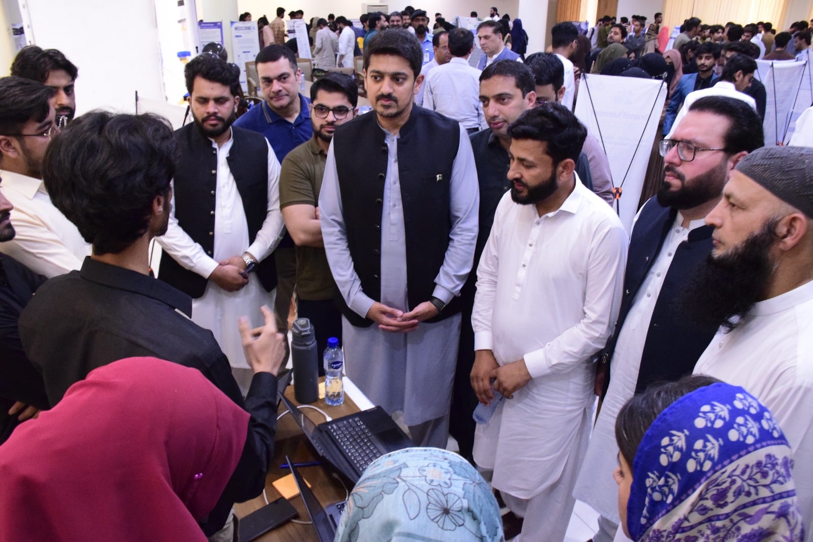 UOG CS exhibition highlights student brilliancePublished on: May 21 ...
