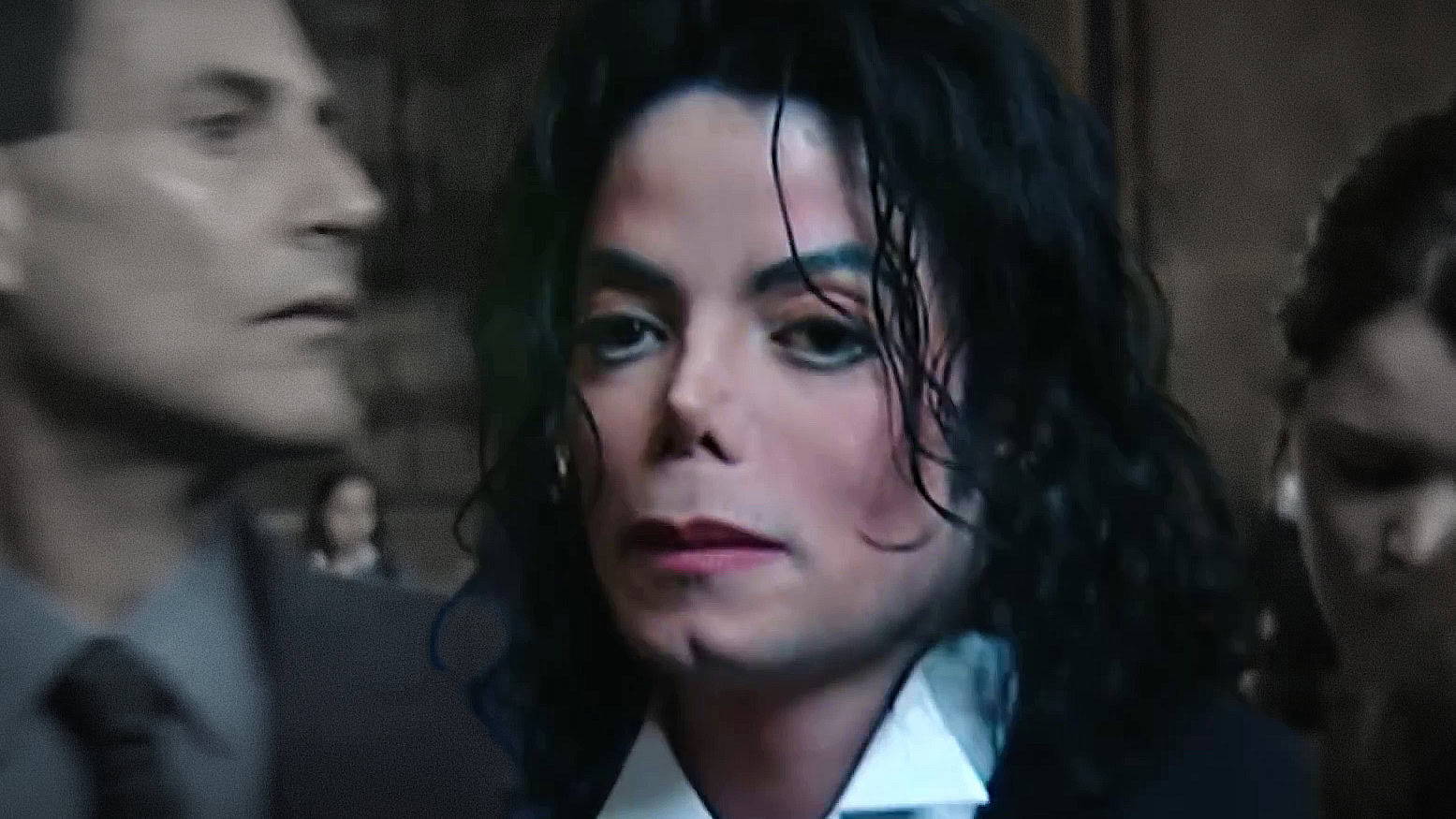 21 år senere: Rettssaken mot Michael Jackson blir gransket i en ny ...