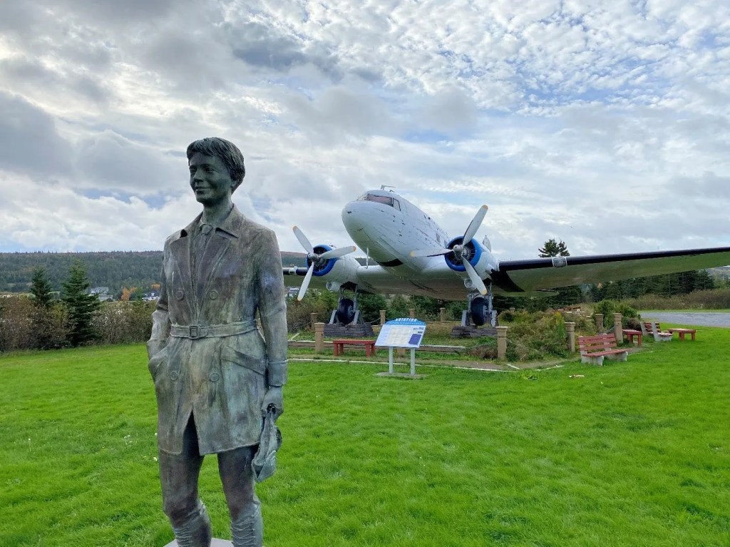 Stolen Earhart statue returns in time for anniversary of solo flight