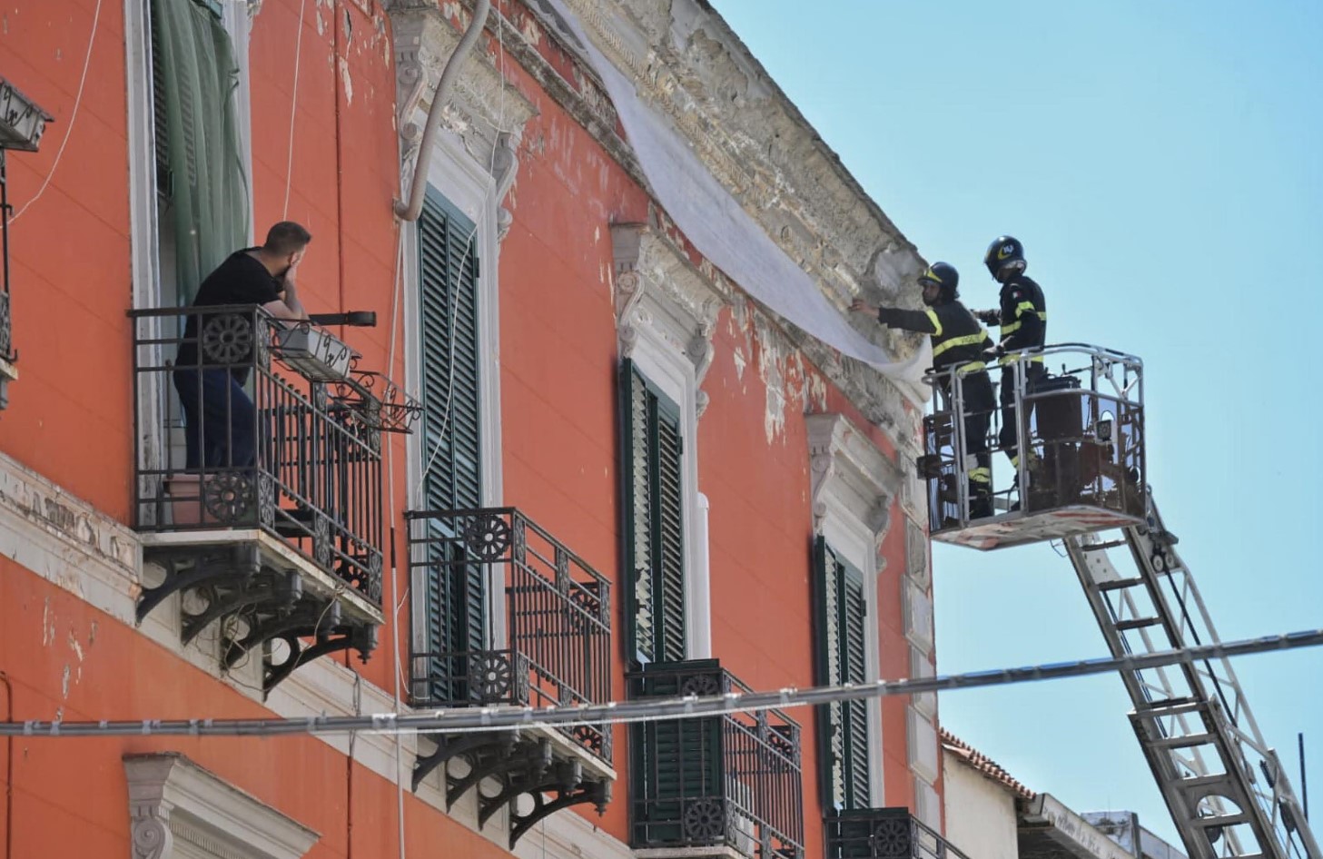 Terremoto ai Campi Flegrei, paura a Ischia e Procida ma nessun danno