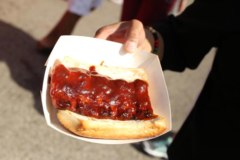 Taste of Chicago announces food, music lineup for July return