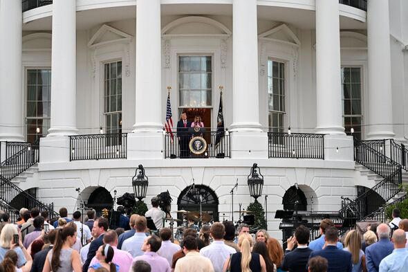 White House hits out at The Chicks singer with 'peanut-sized brain' dig