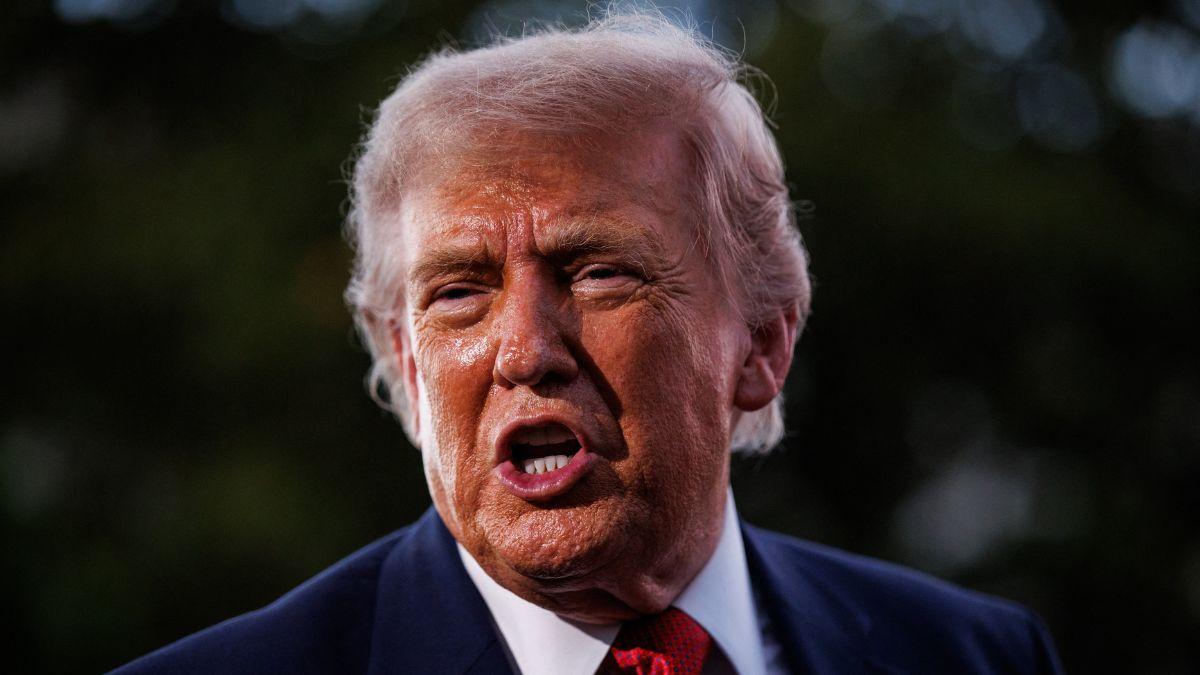 Donald Trump threatens he's 'going to be' in office in 2028 — and ...