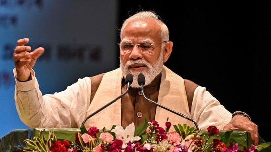 At meeting with council of ministers, PM Modi presses on next ...