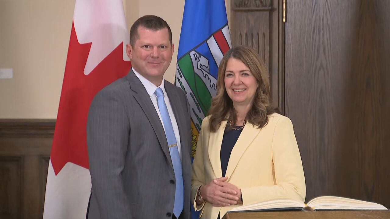 Six ministers shifted or promoted in Alberta cabinet shuffle