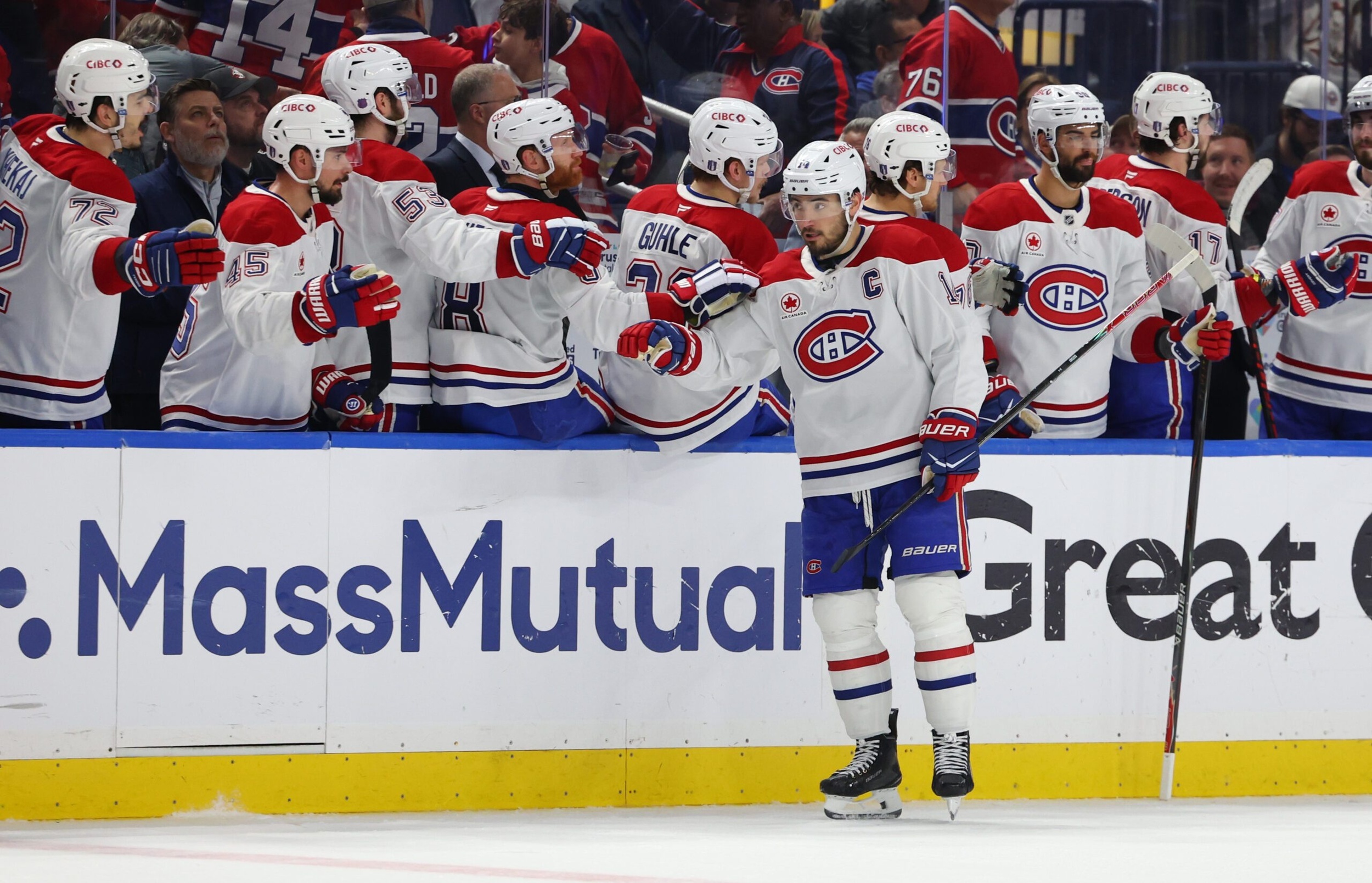 Canadiens’ Nick Suzuki wins 2026 Selke Trophy