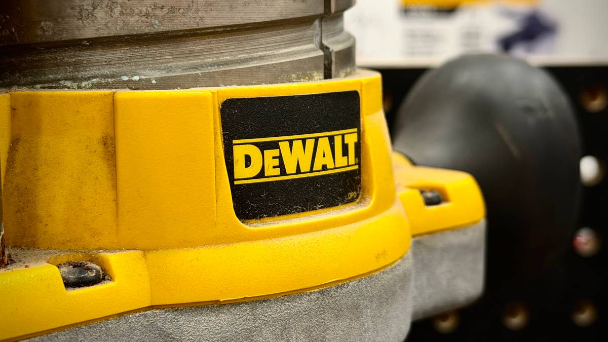 DeWalt's 20V oscillating multi-tool bundle is nearly 50% off ahead of ...