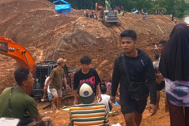 Nine killed at illegal mine in latest Sumatra landslide tragedy as gold ...