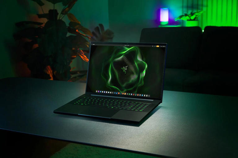 Razer史上最強のノートPC「Blade 18」。価格も性能も最強クラス