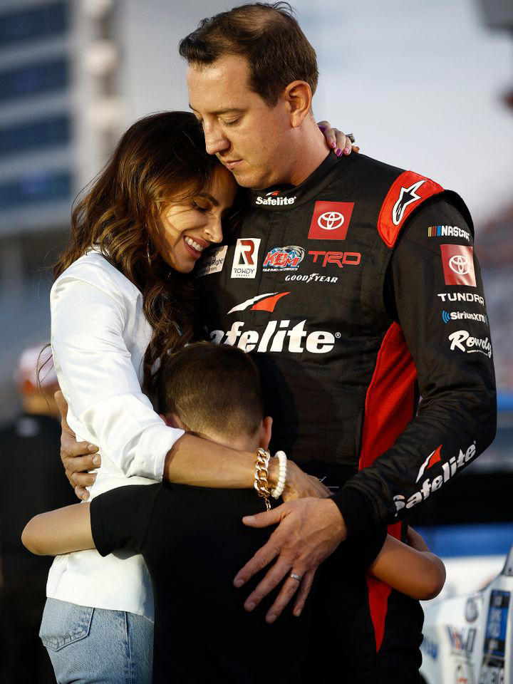 Kyle Busch's son Brexton changes profile photos to image of him hugging ...